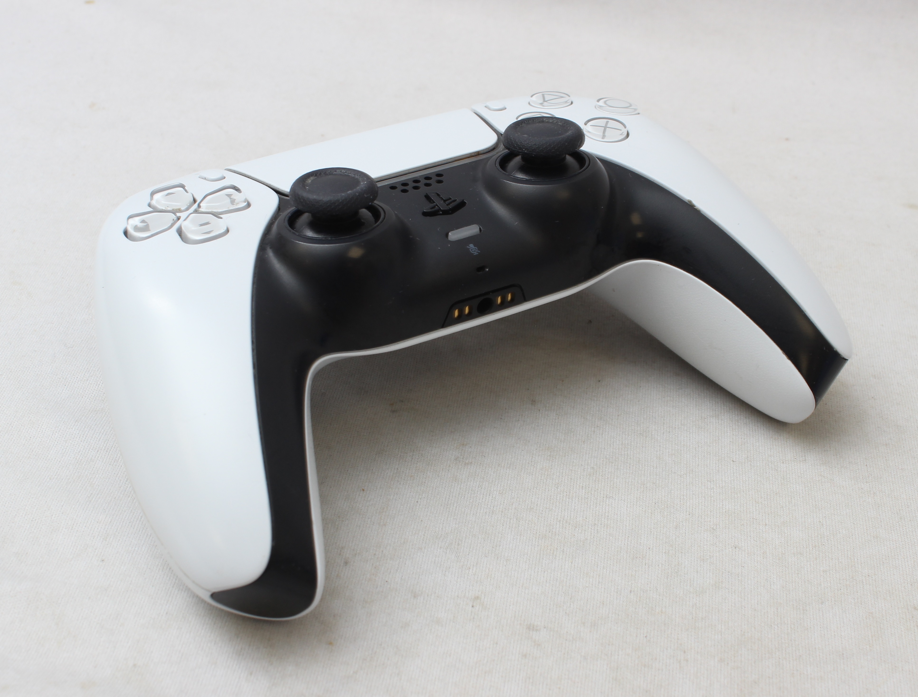 Pre-owned Sony Official PlayStation 5 PS5 Dualsense Controller - White ...